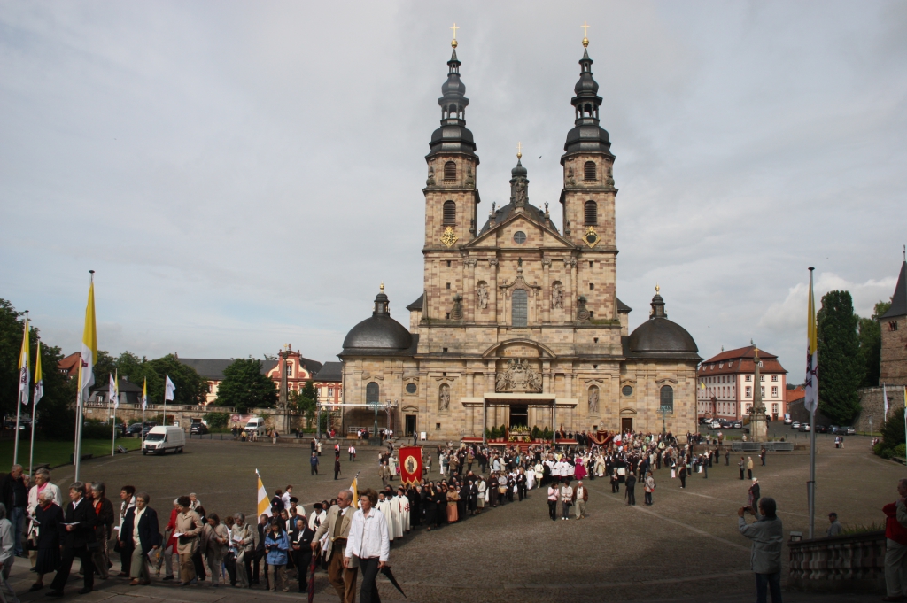 Bistum Fulda - Katholiken feierten Fronleichnam